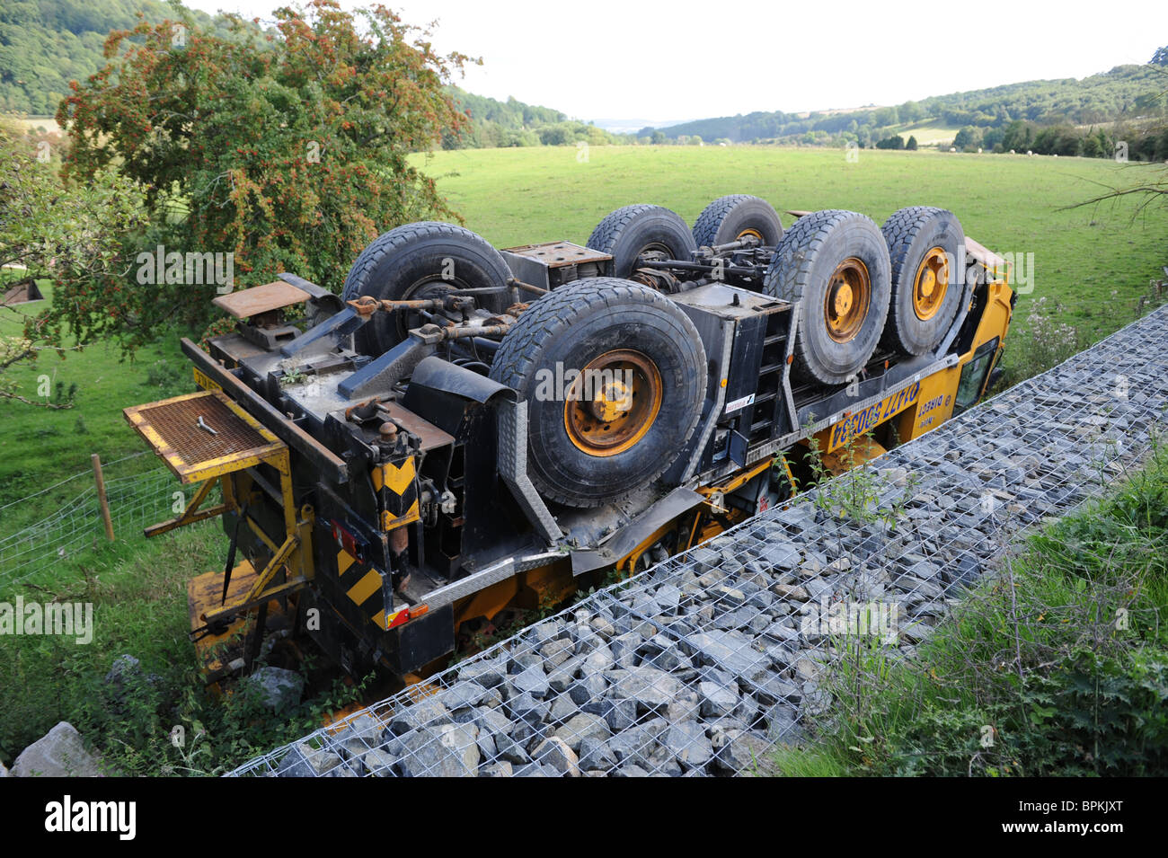 Overturned crane hi-res stock photography and images - Alamy