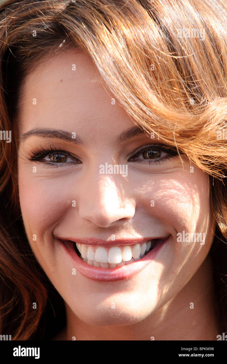 Kelly brooke hi-res stock photography and images - Alamy