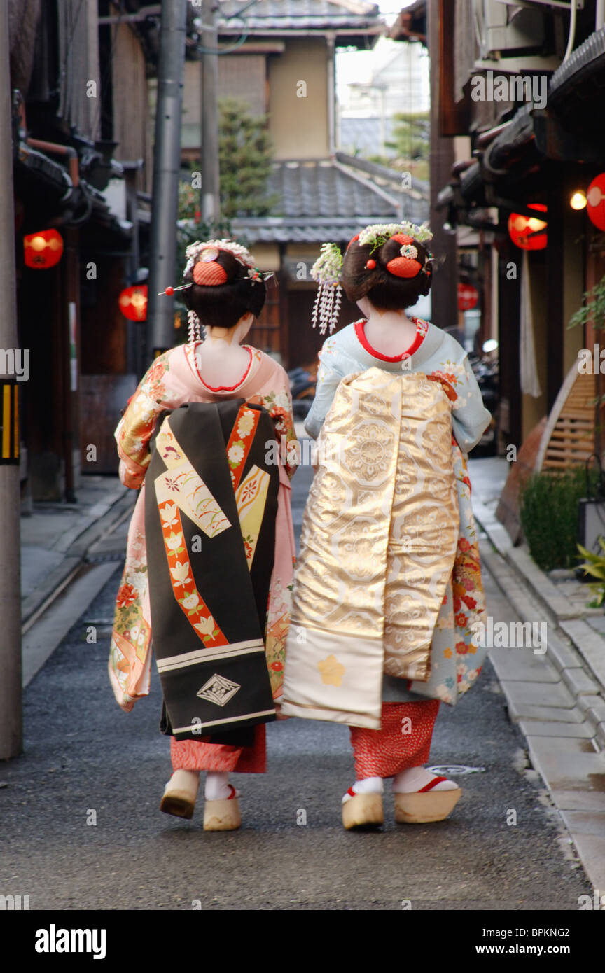 Geisha, Gion District, Kyoto, Japan Stock Photo - Alamy