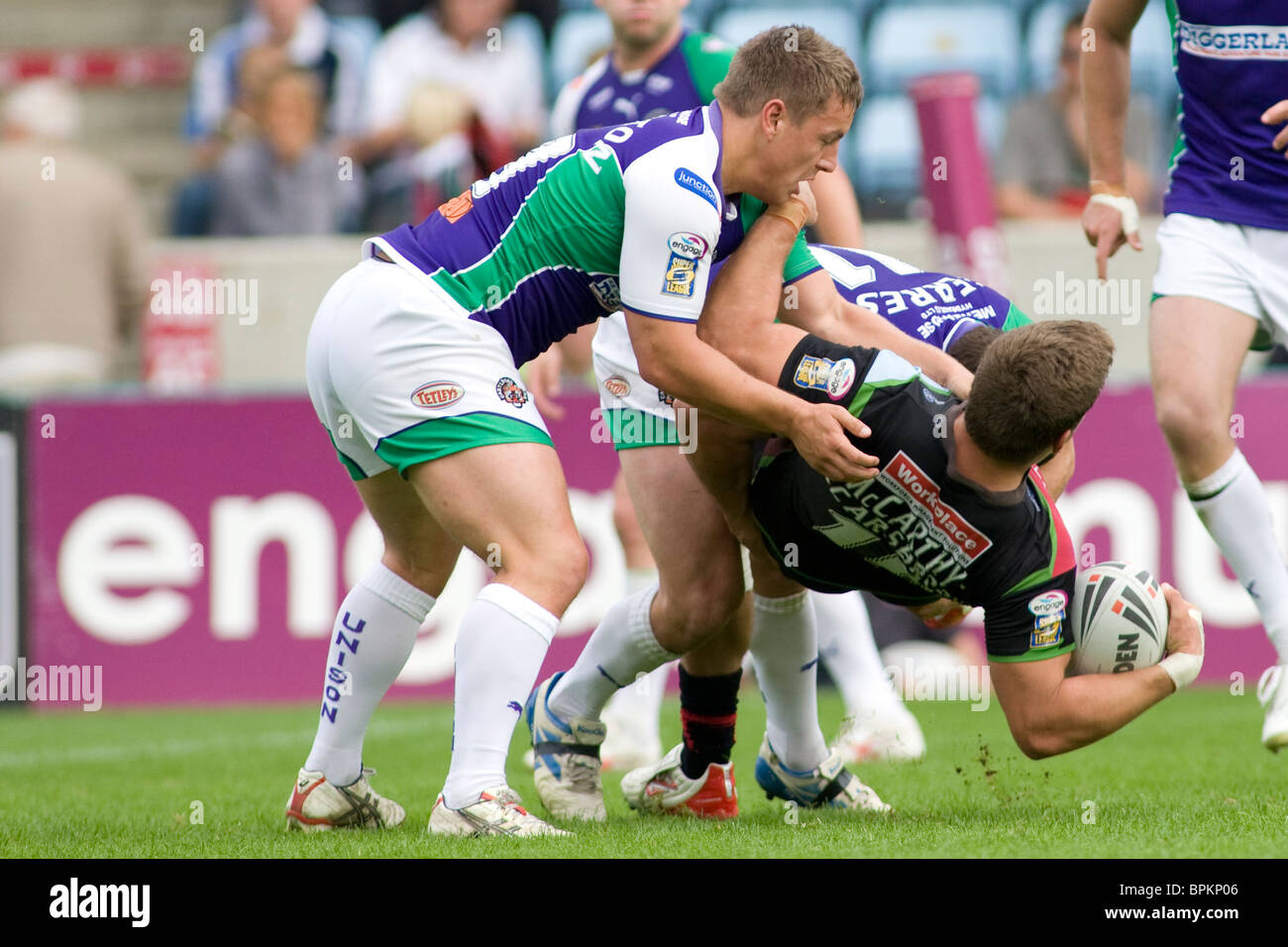 Twickenham stoop rugby ground hi-res stock photography and images - Alamy