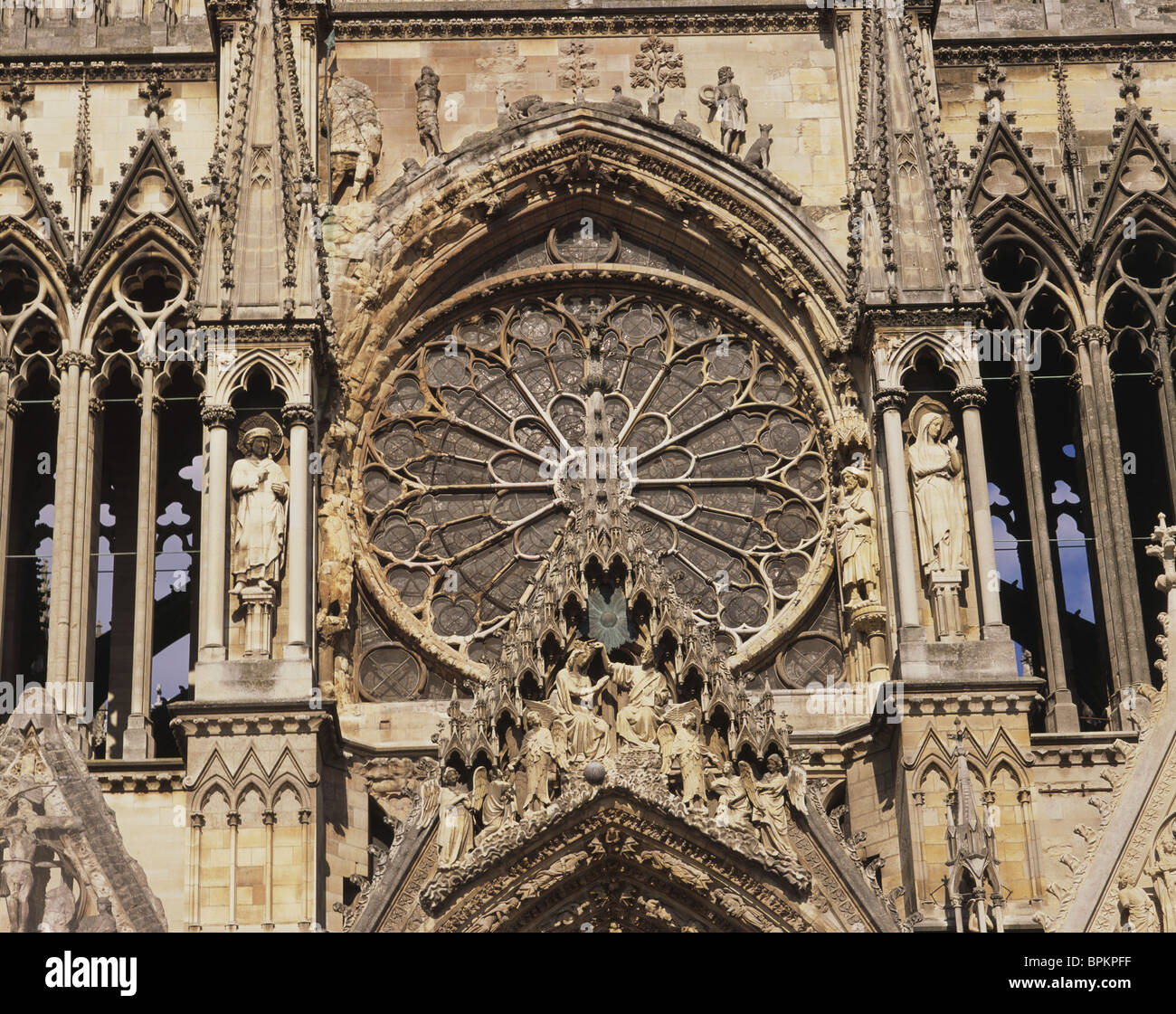 Rheims france hi-res stock photography and images - Alamy