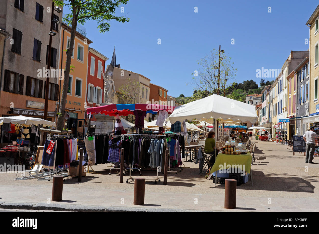 Market in Leucate Village,Aude,France Stock Photo - Alamy