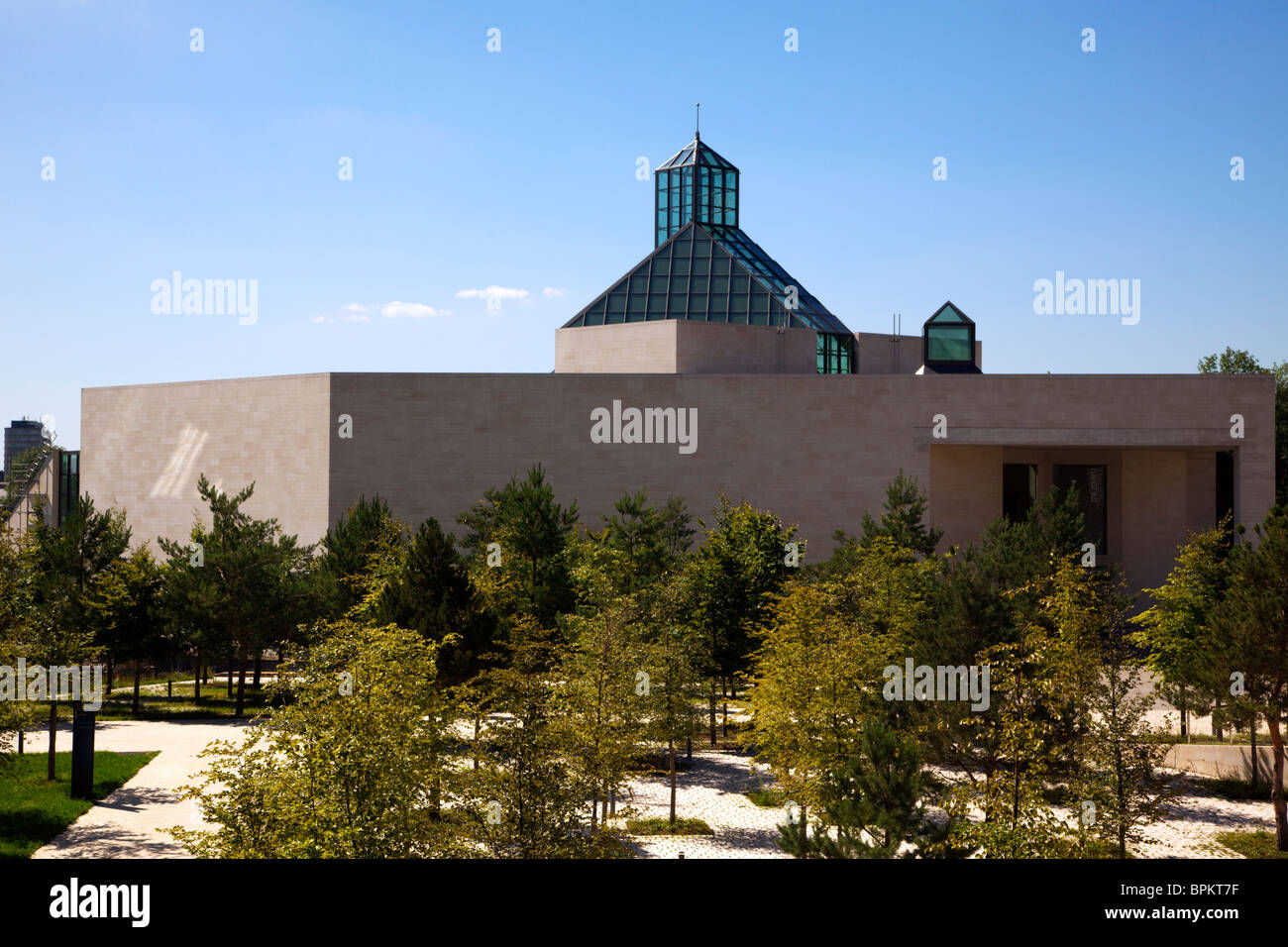 Mudam museum of modern art grand duc jean hi-res stock photography and ...