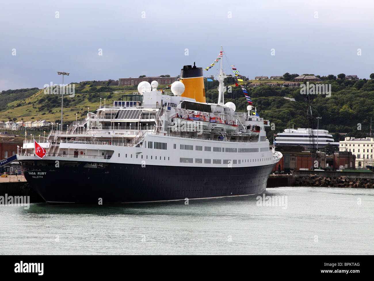 SAGA RUBY CRUISE SHIP IN DOVER HARBOUR. DOVER. KENT. ENGLAND. UK Stock ...