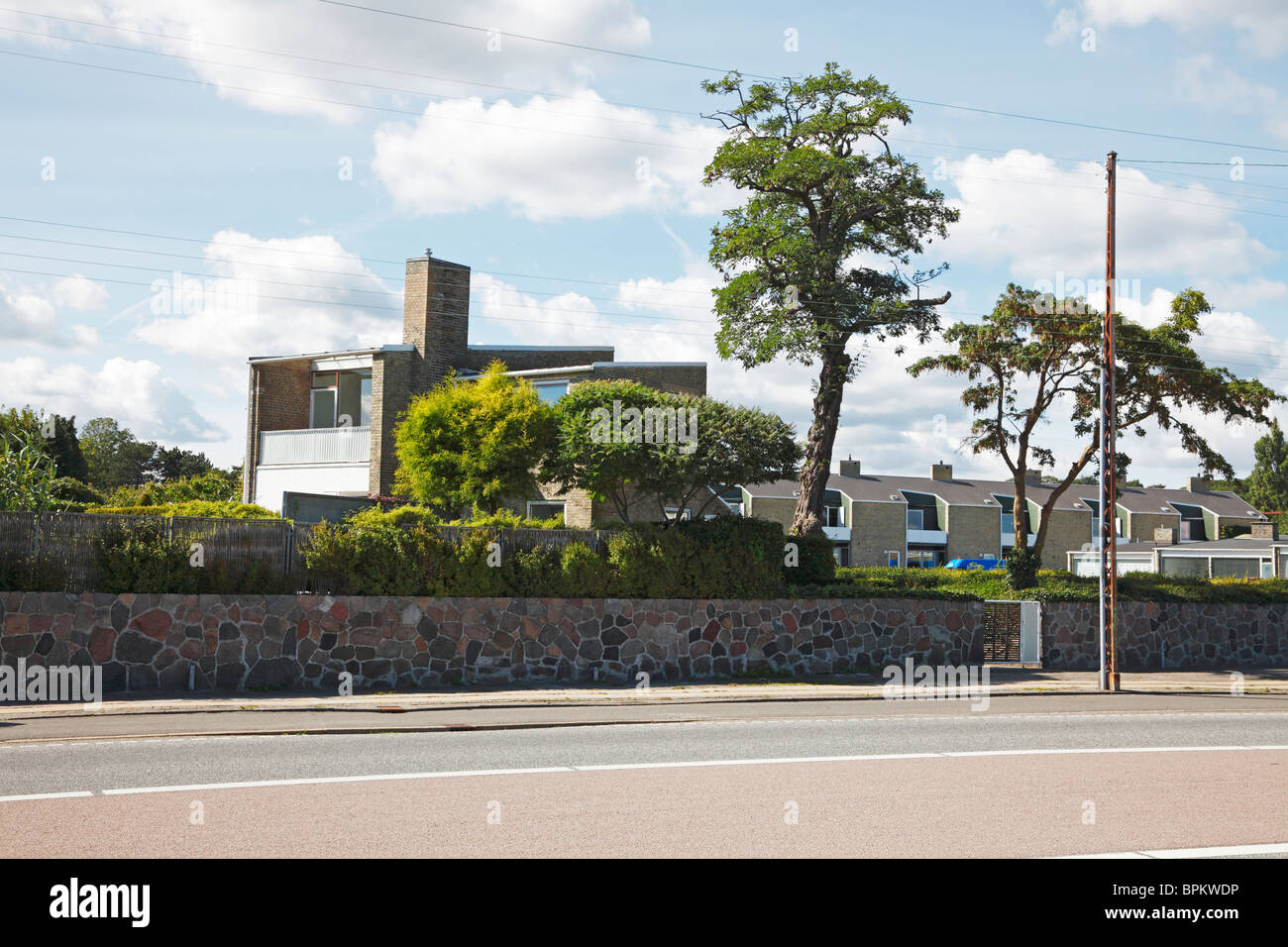 Non detached hi-res stock photography and images - Alamy