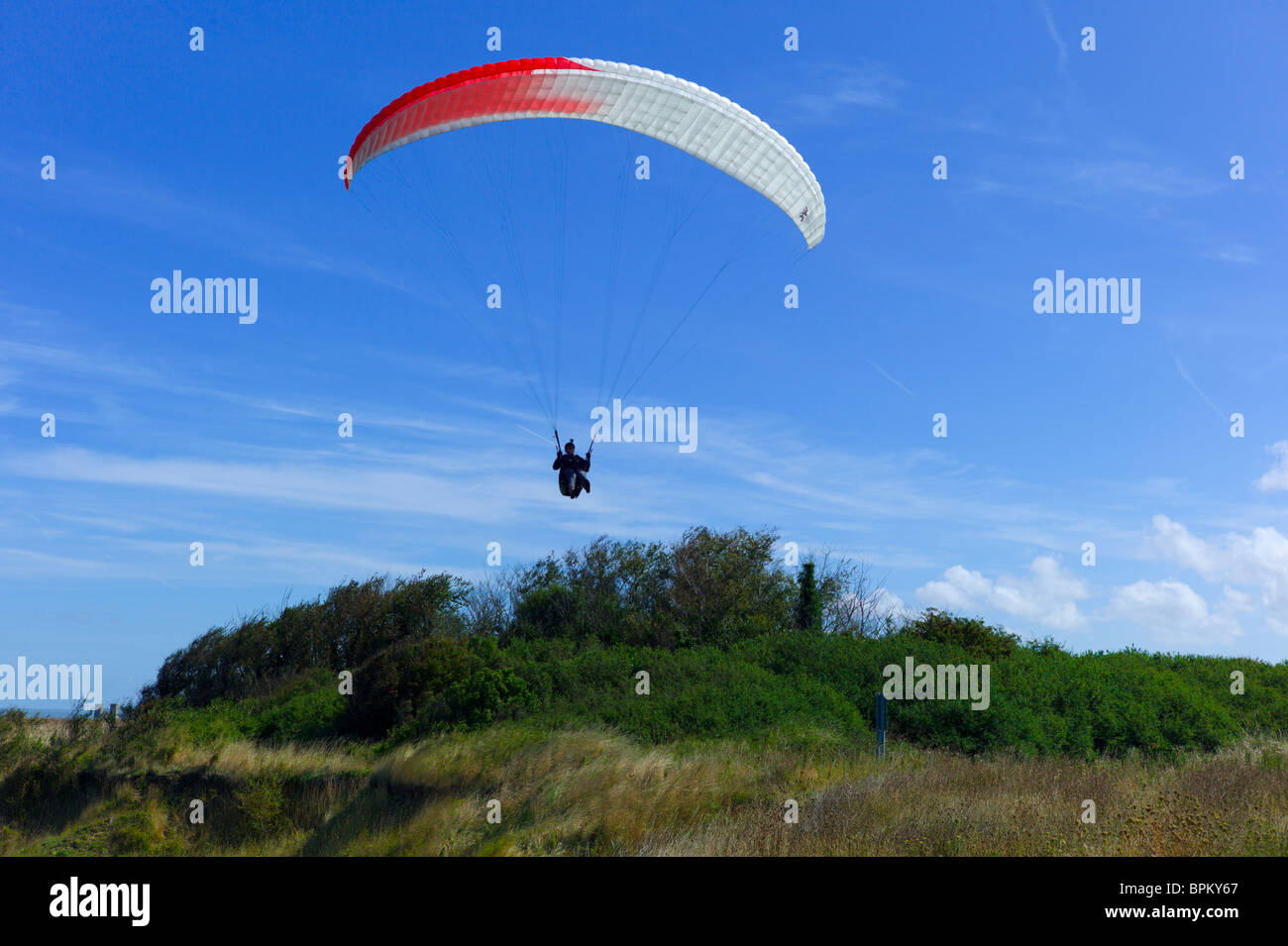 Hang Gliding in Kent Stock Photo - Alamy