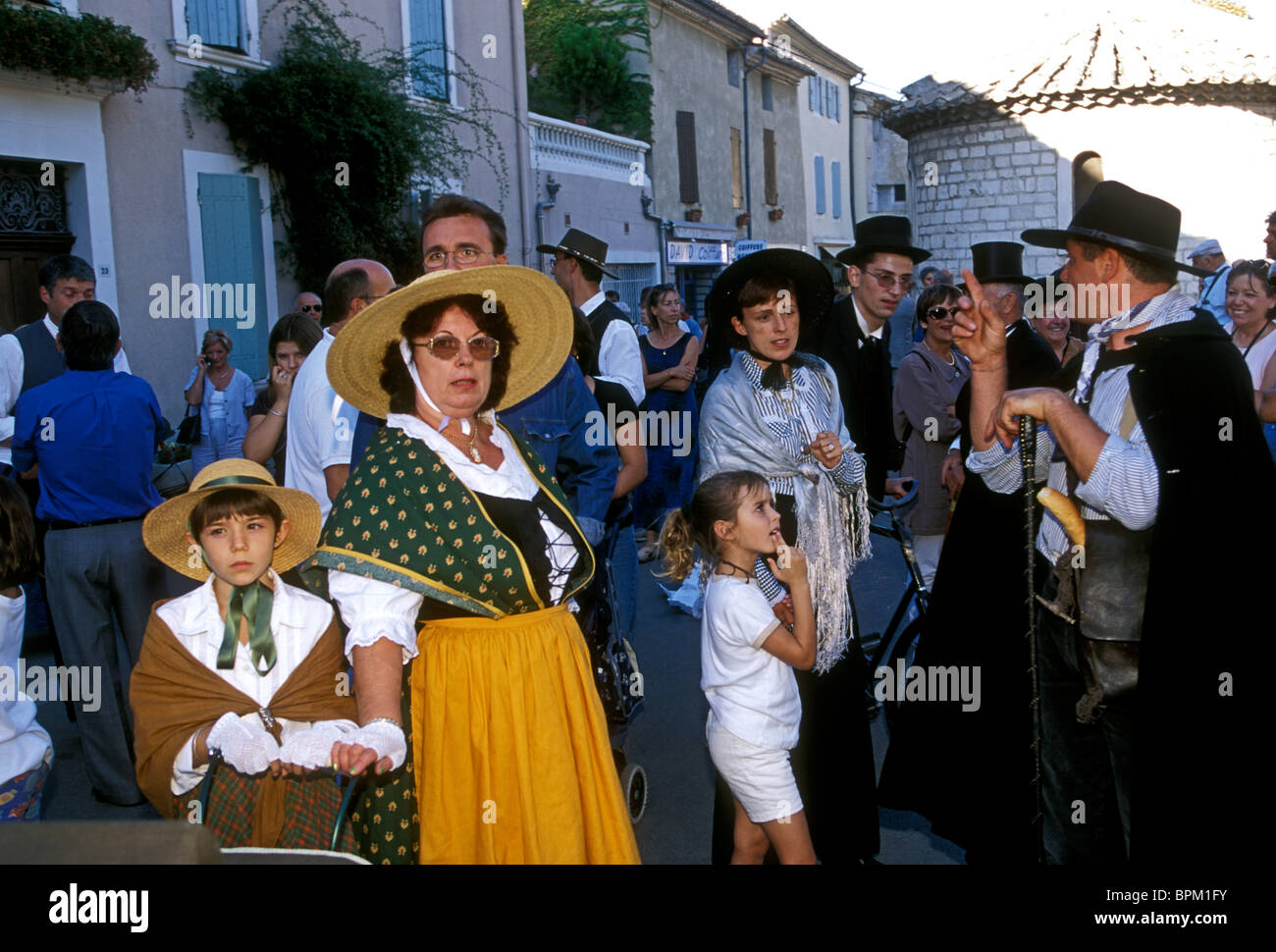Patrimoine provencal hi-res stock photography and images - Alamy