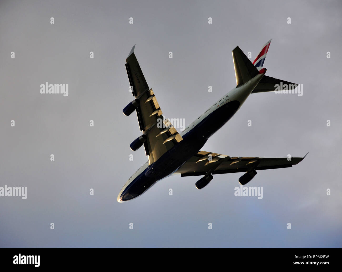 British Airways Boeing 747-400 aircraft taking off from Heathrow ...