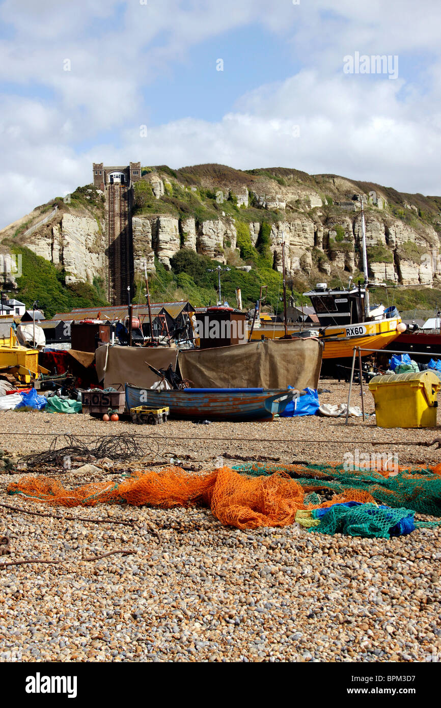 EAST HILL AND THE STADE BEACH. ROCK-A-NORE HASTINGS. EAST SUSSEX UK ...