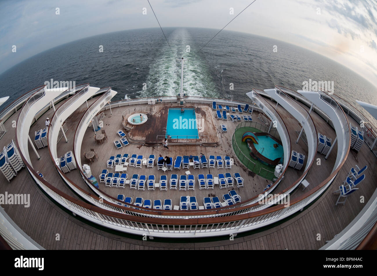 A fisheye photograph of the aft/stern of the P&O cruise ship 'Aurora ...