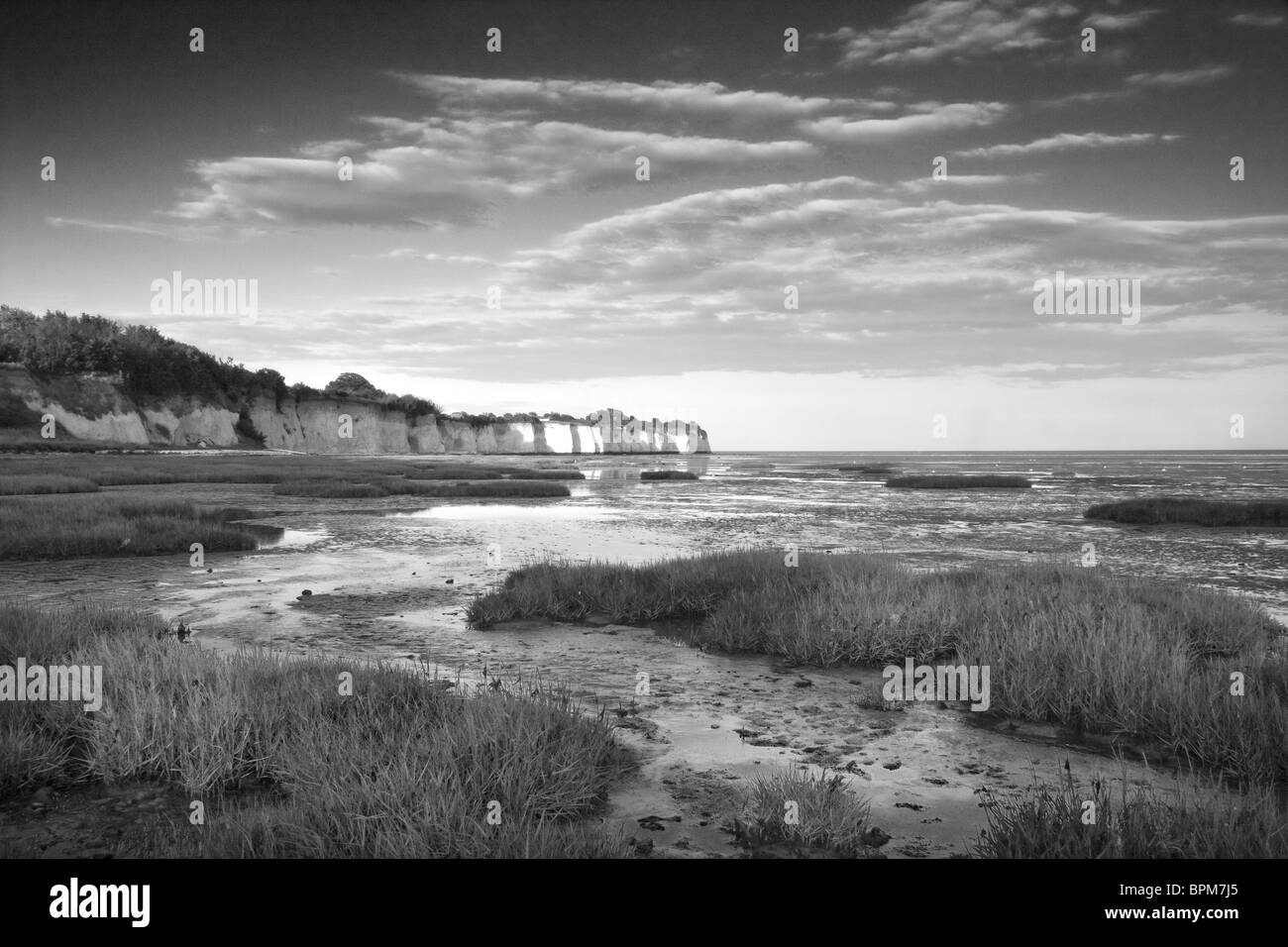 A view of the cliffs and bay at Pegwell Bay, Ramsgate Stock Photo - Alamy