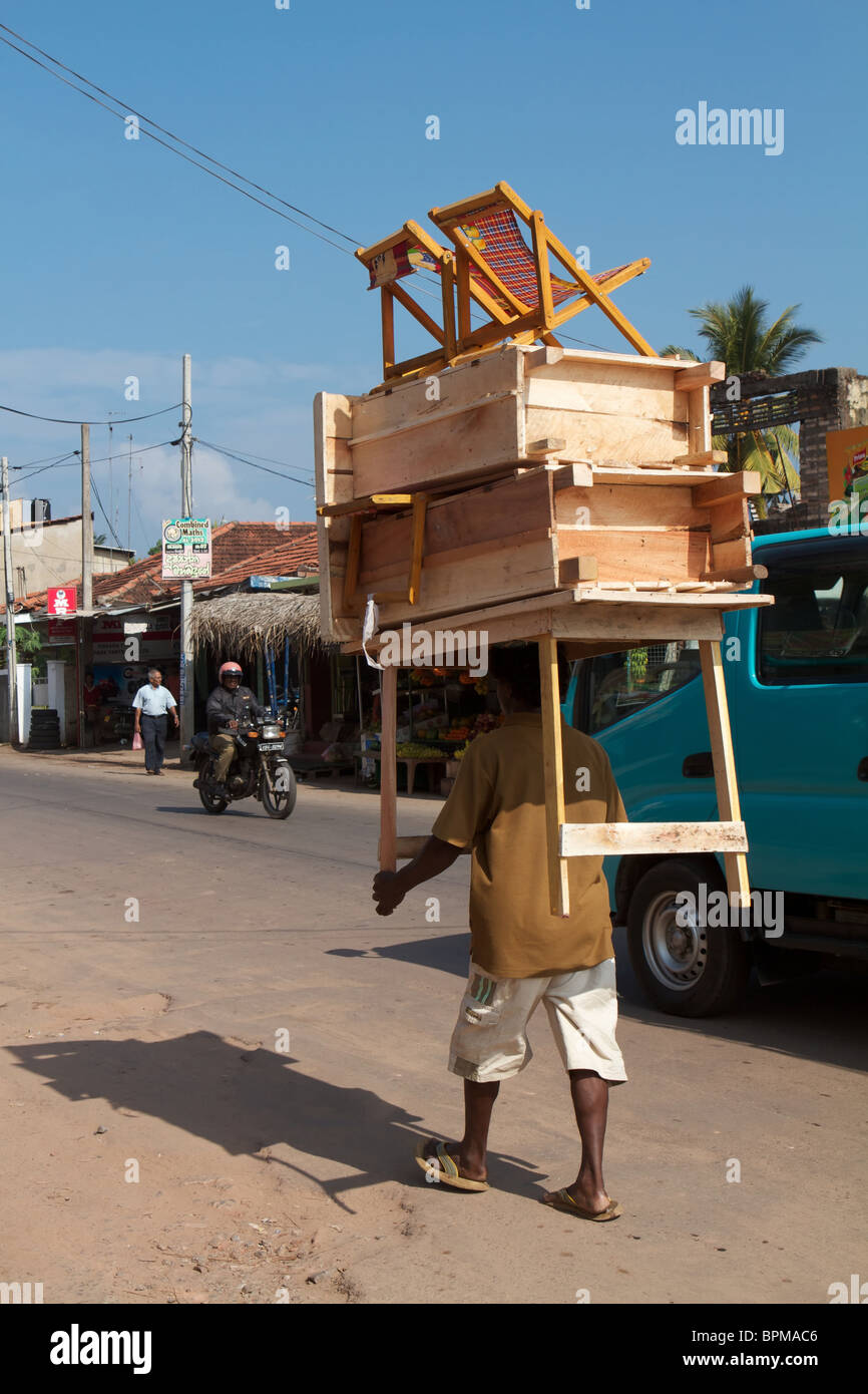 Sri lankan porter hi-res stock photography and images - Alamy