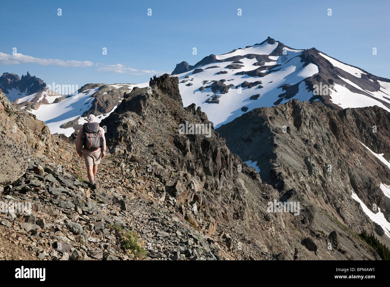 Dayhiker on the Pacific Crest Trail looking south towards Old Snowy ...