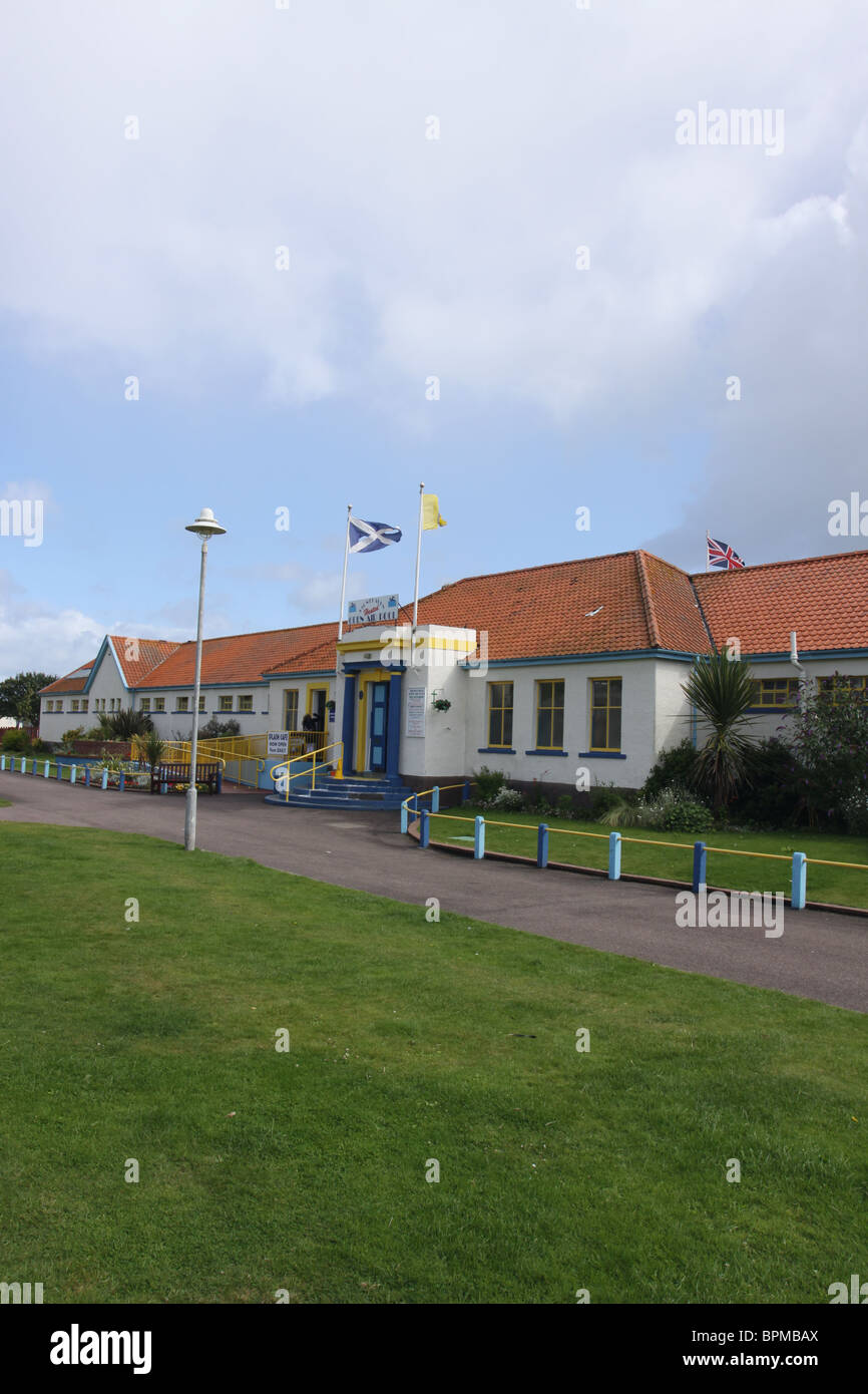 Stonehaven swimming pool hi-res stock photography and images - Alamy
