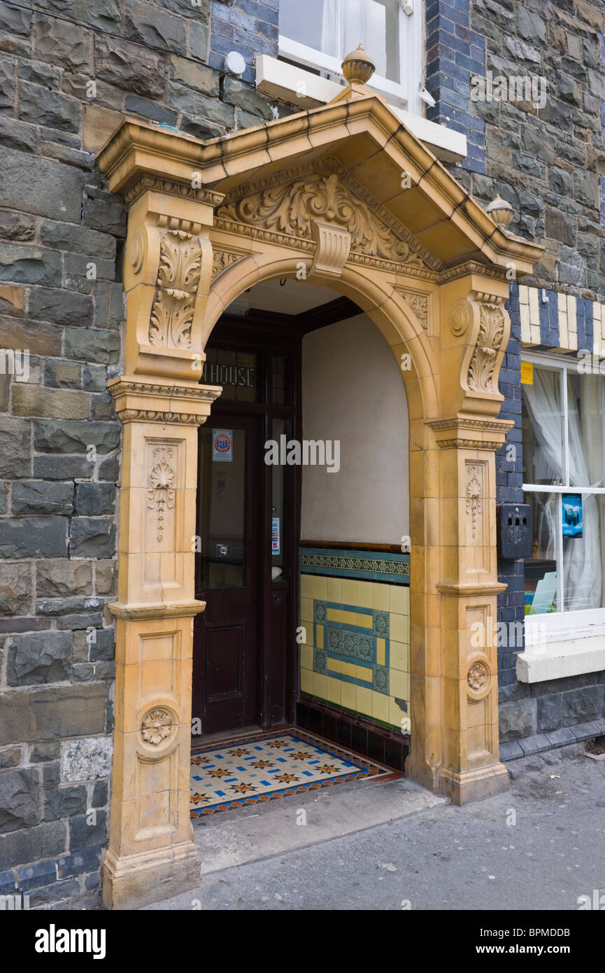 Ornate Victorian entrance to stone built hotel pub in Llandrindod Wells ...