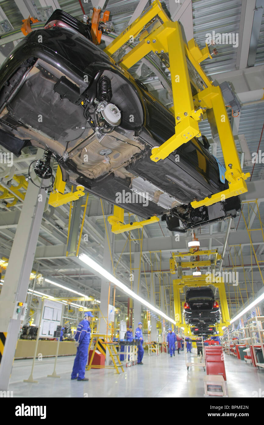 General Motors Assembly Line High Resolution Stock Photography and ...
