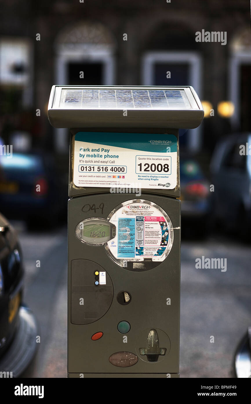 Pay and park meter machine. Edinburgh. Scotland.UK Stock Photo - Alamy