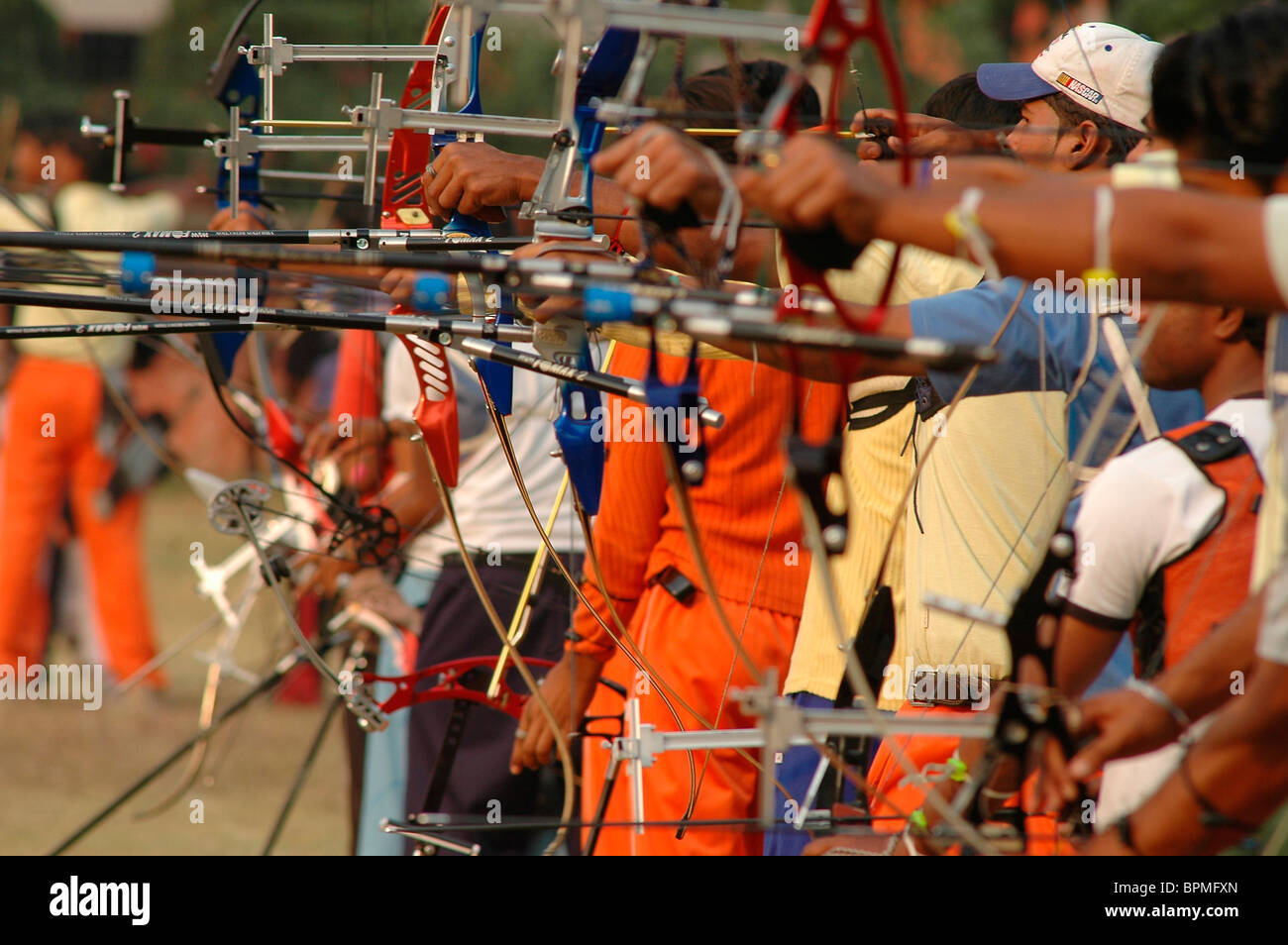 Archery contest indian hi-res stock photography and images - Alamy