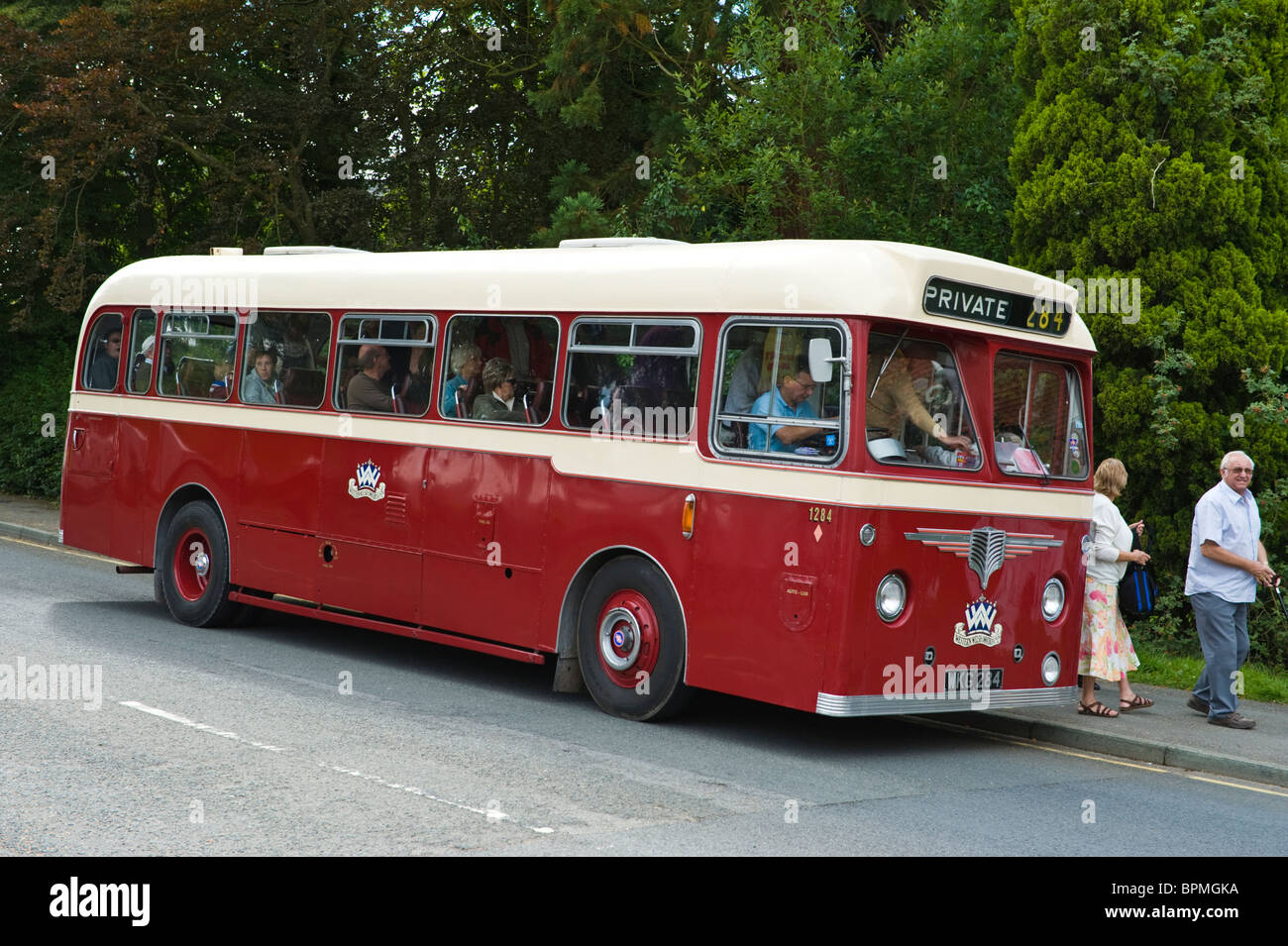 Coaches in llandrindod wells hi-res stock photography and images - Alamy