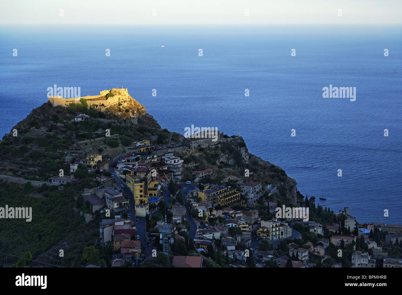 Castello Sarazeno, Monte Tauro, Taormina, Sicily, Italy Stock Photo - Alamy