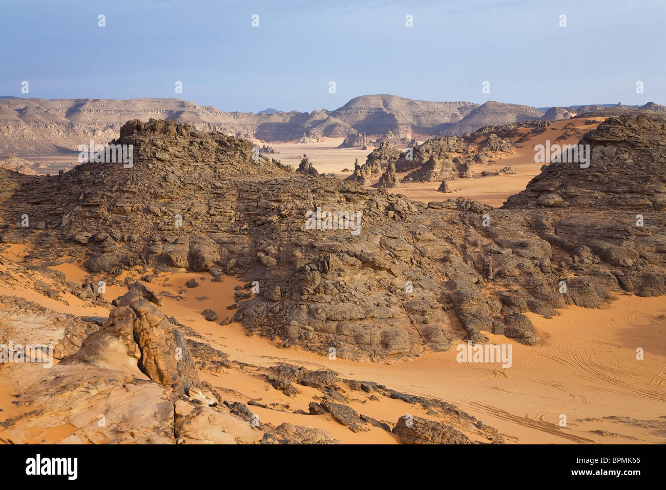 Tadrart Valley, Akakus mountains, Libya, Sahara, North Africa Stock ...