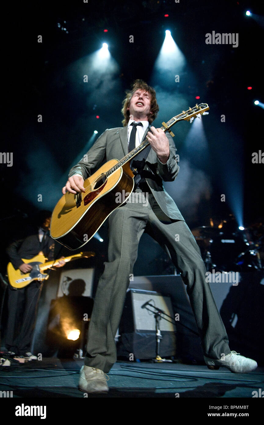 Blunt High Resolution Stock Photography and Images - Alamy