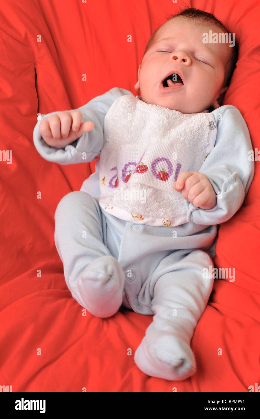 Baby boy child yawn yawning hi-res stock photography and images - Alamy