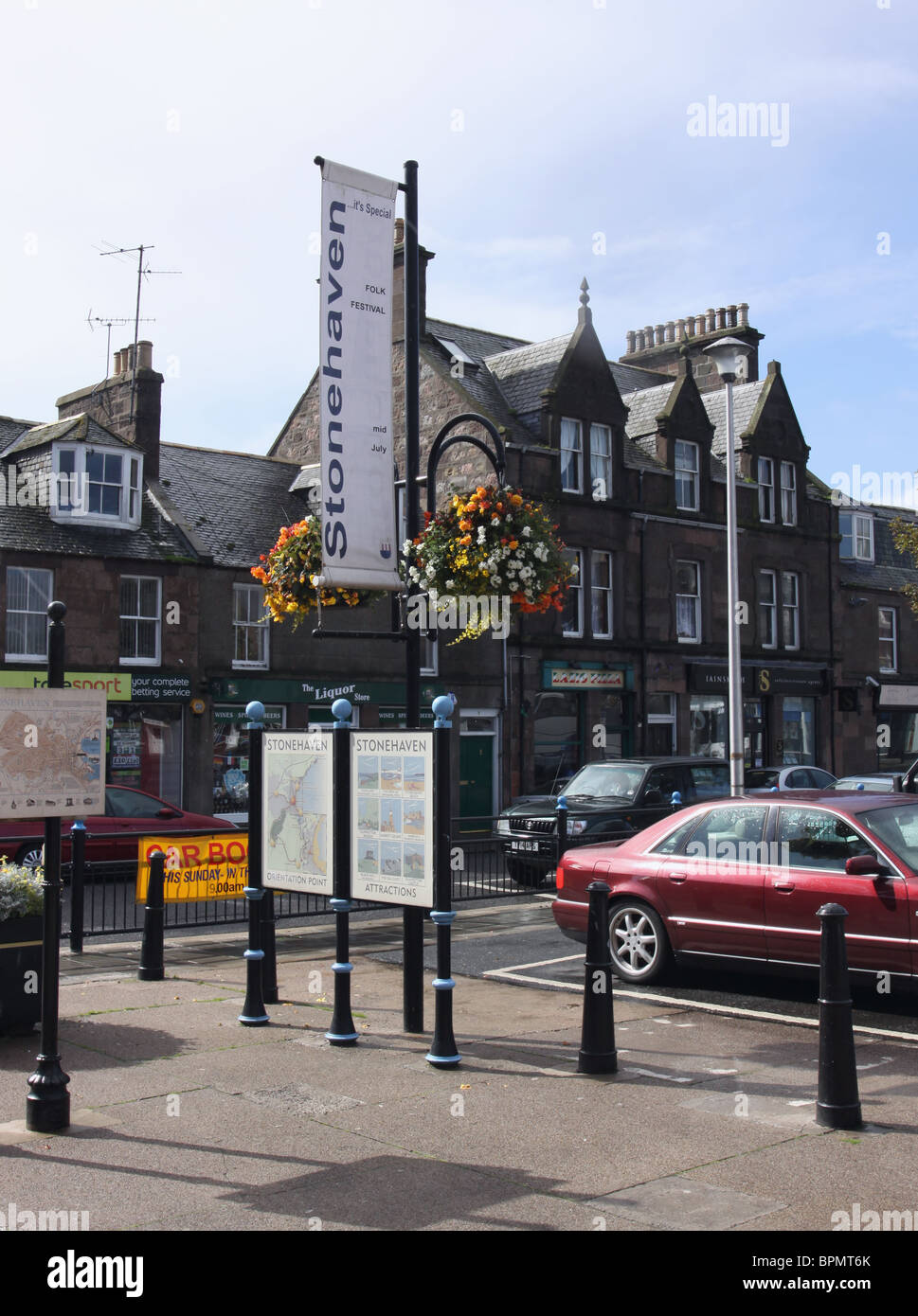 Tourist information scotland stonehaven hi-res stock photography and ...