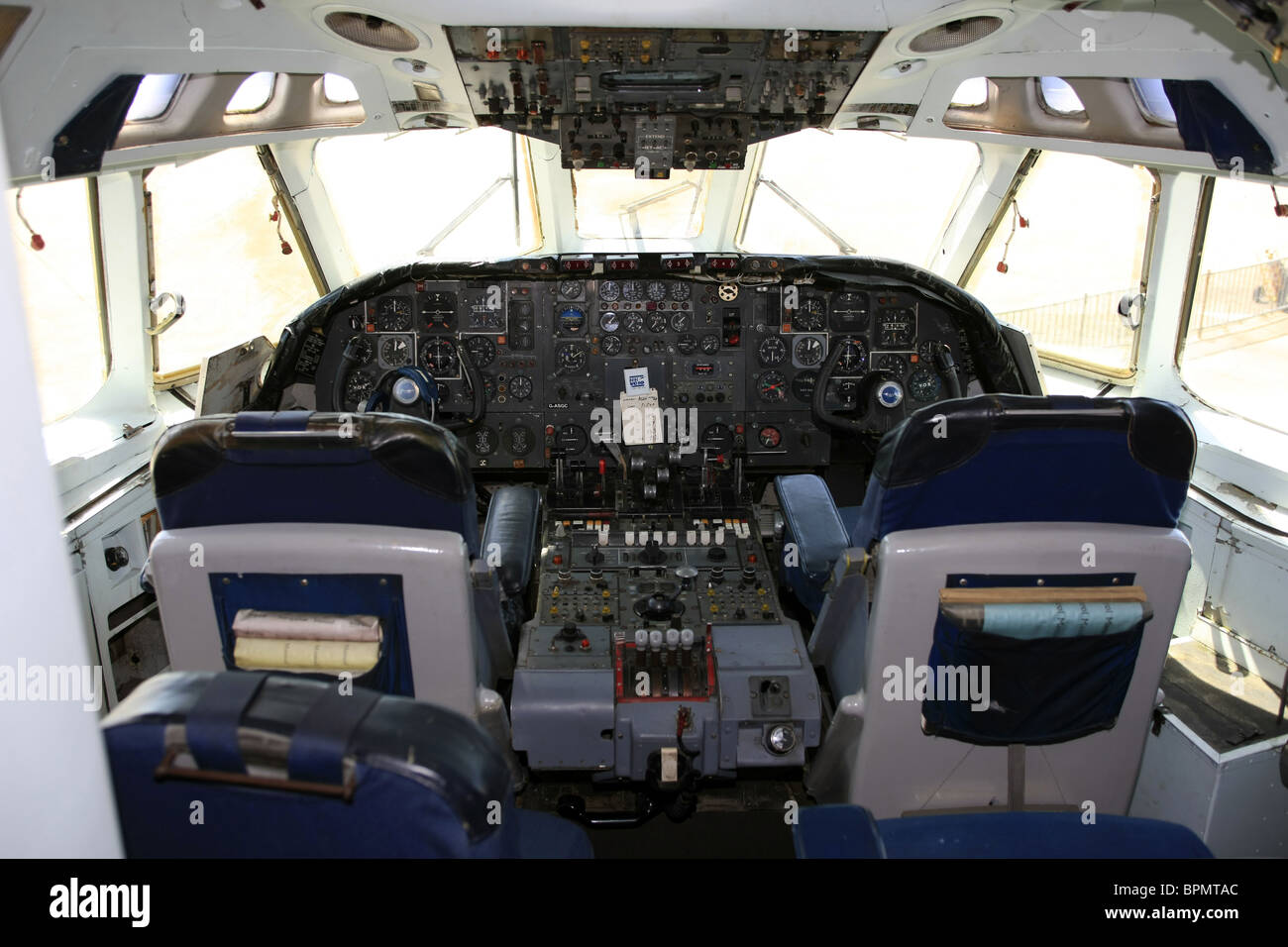 The flight-deck or cockpit of a Vickers VC10 Jet Airliner Stock Photo ...