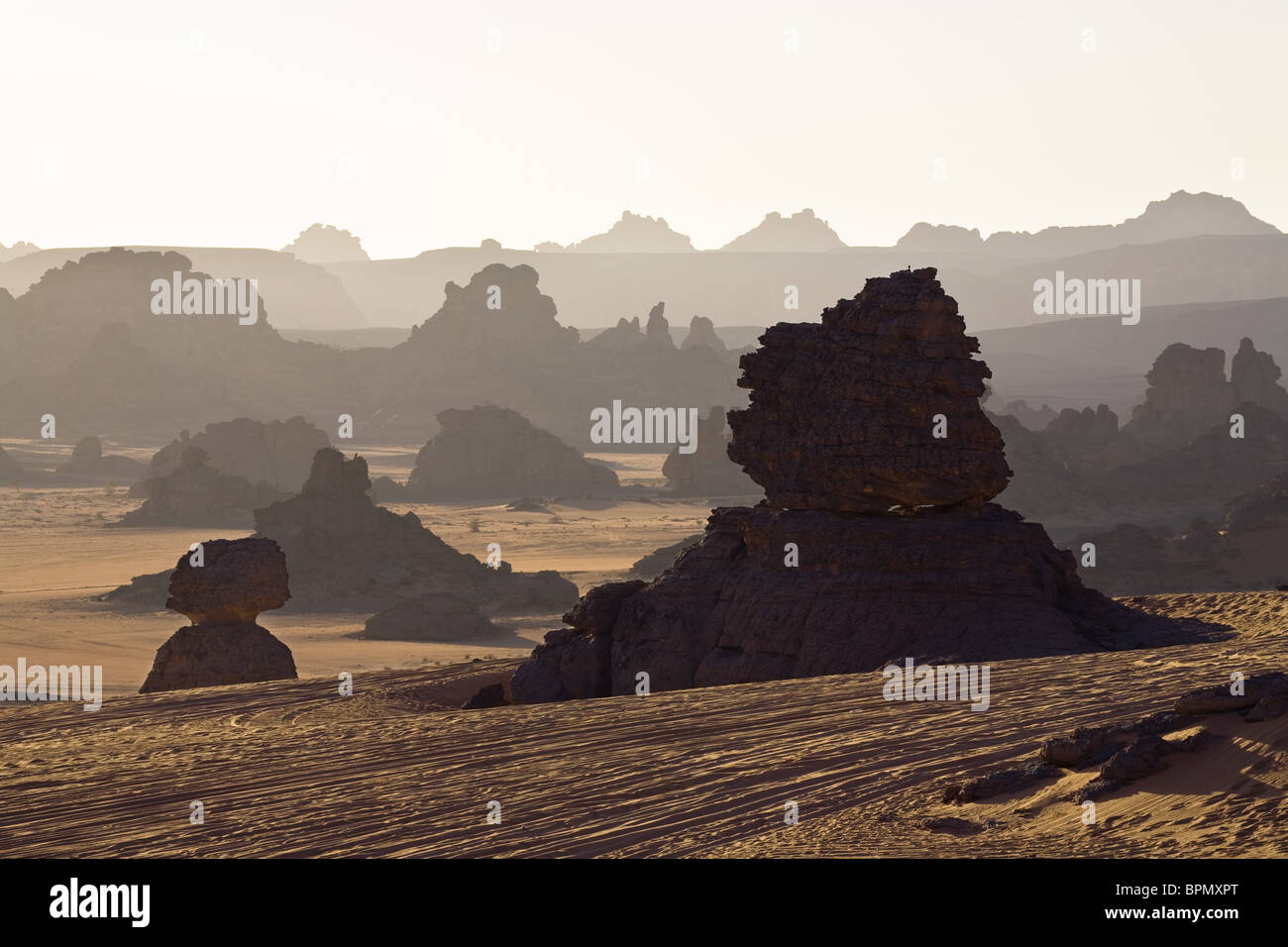 Stone formations in the libyan Desert, Wadi Bahoha, Akakus mountains ...