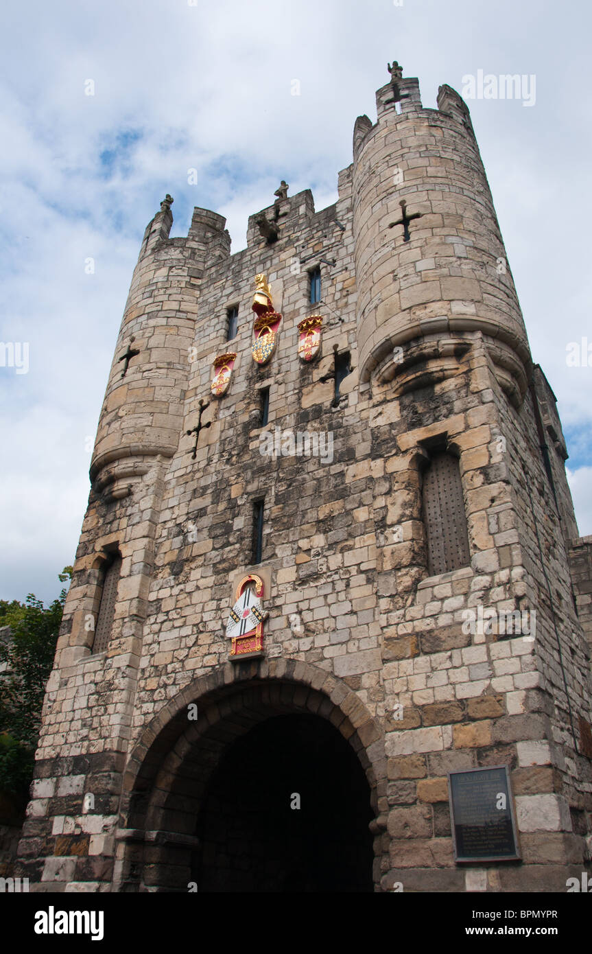 York medieval gate walls hi-res stock photography and images - Alamy