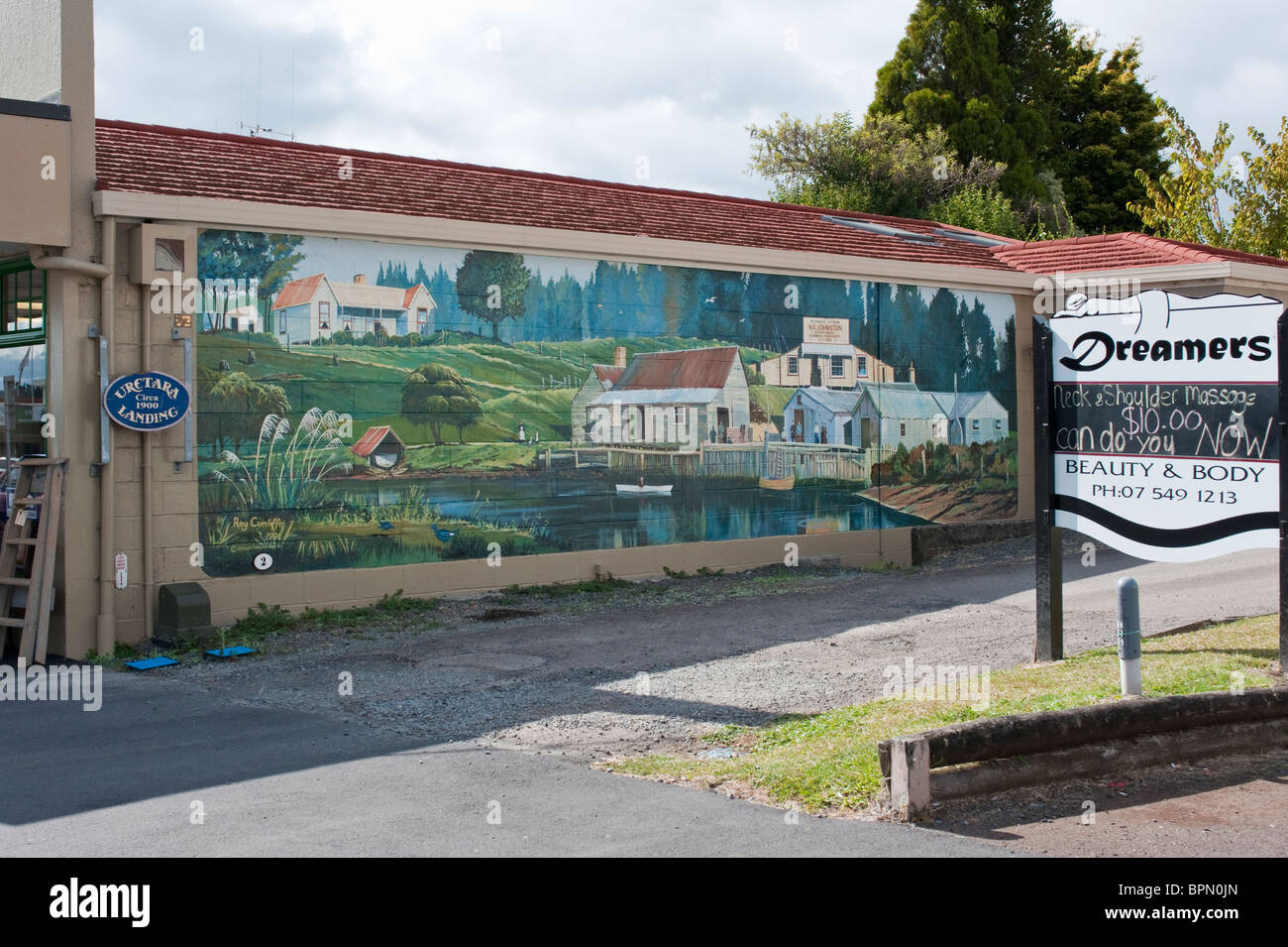 Open air art in Katikati, New Zealand. Uretara Landing (1991) Roy ...