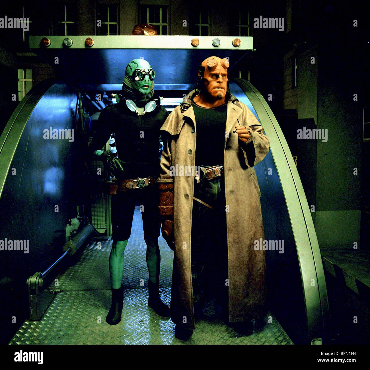 Hellboy 2004 Doug Jones Stock Photos & Hellboy 2004 Doug Jones Stock ...