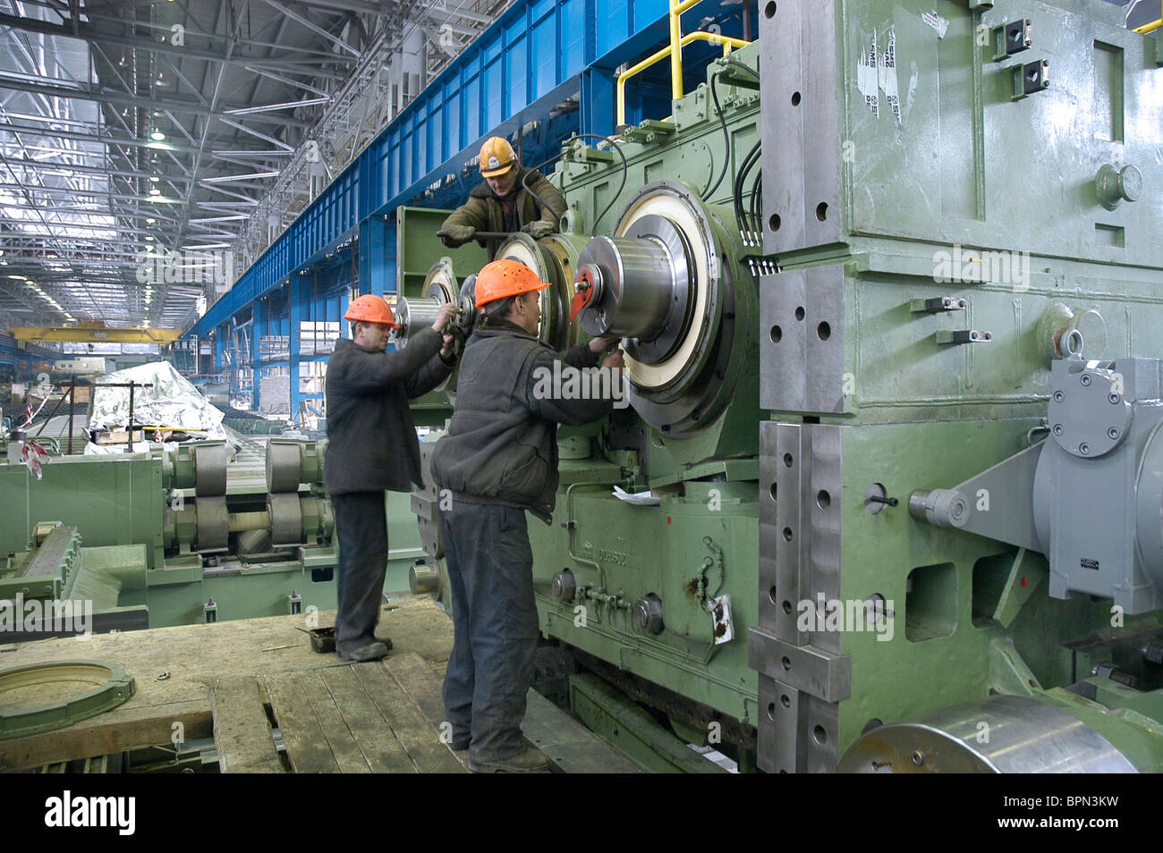 Workers Mill Rolling High Resolution Stock Photography and Images - Alamy