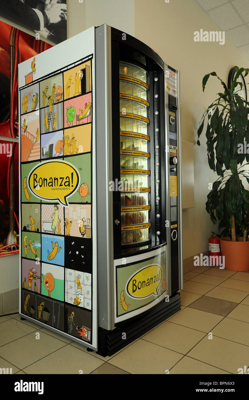 Photo Vending Machine High Resolution Stock Photography and Images - Alamy