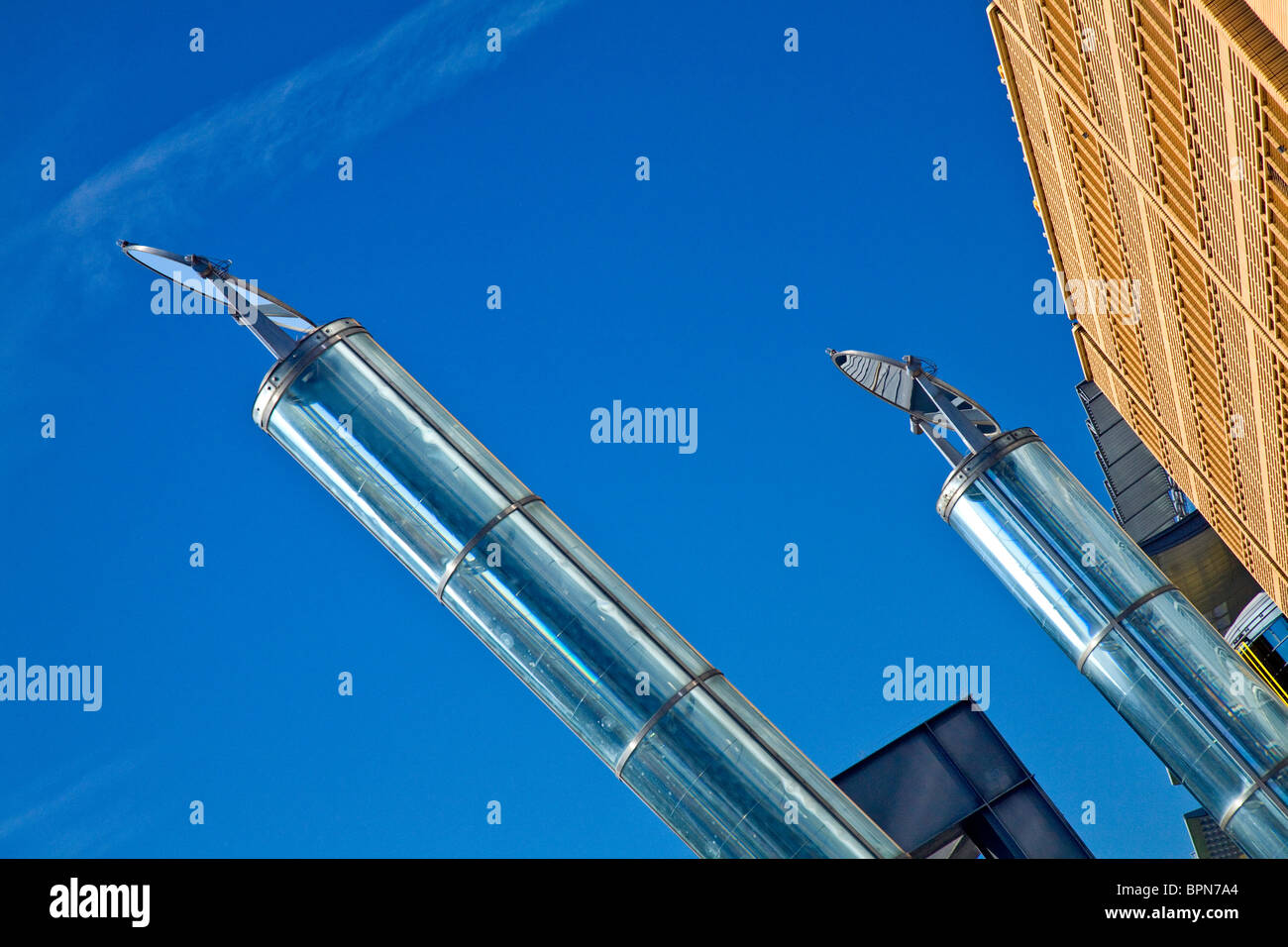 Light shaft modern architecture hi-res stock photography and images - Alamy