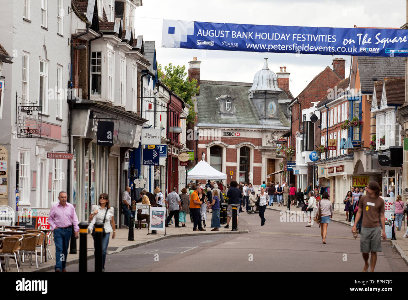 Petersfield high street hi-res stock photography and images - Alamy