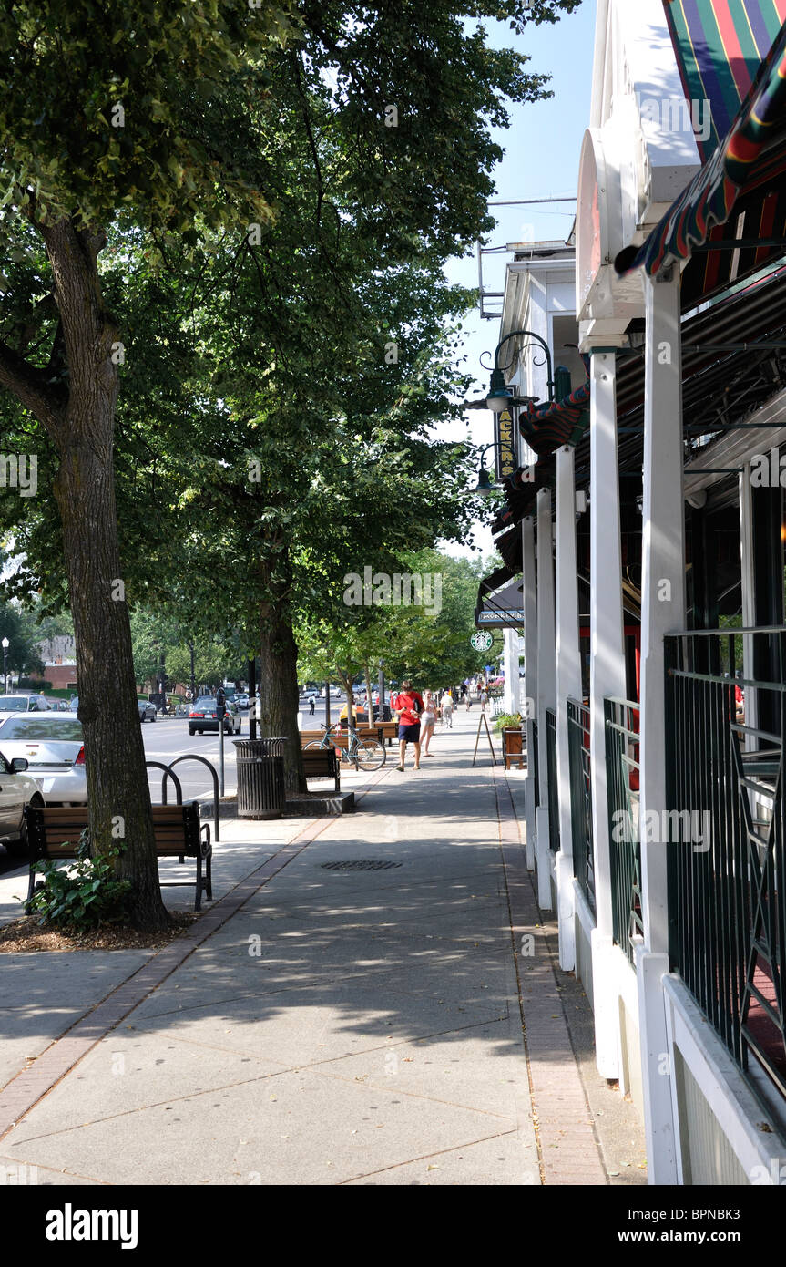 Downtown amherst massachusetts usa hi-res stock photography and images ...