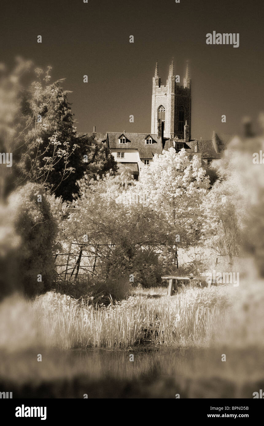 st mary's church bungay suffolk england Stock Photo - Alamy