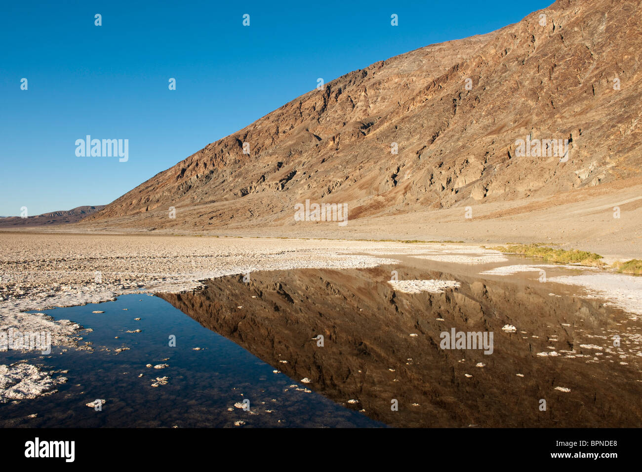 Badwater basin, 282 feet (86m) below sea level, Death Valley National ...