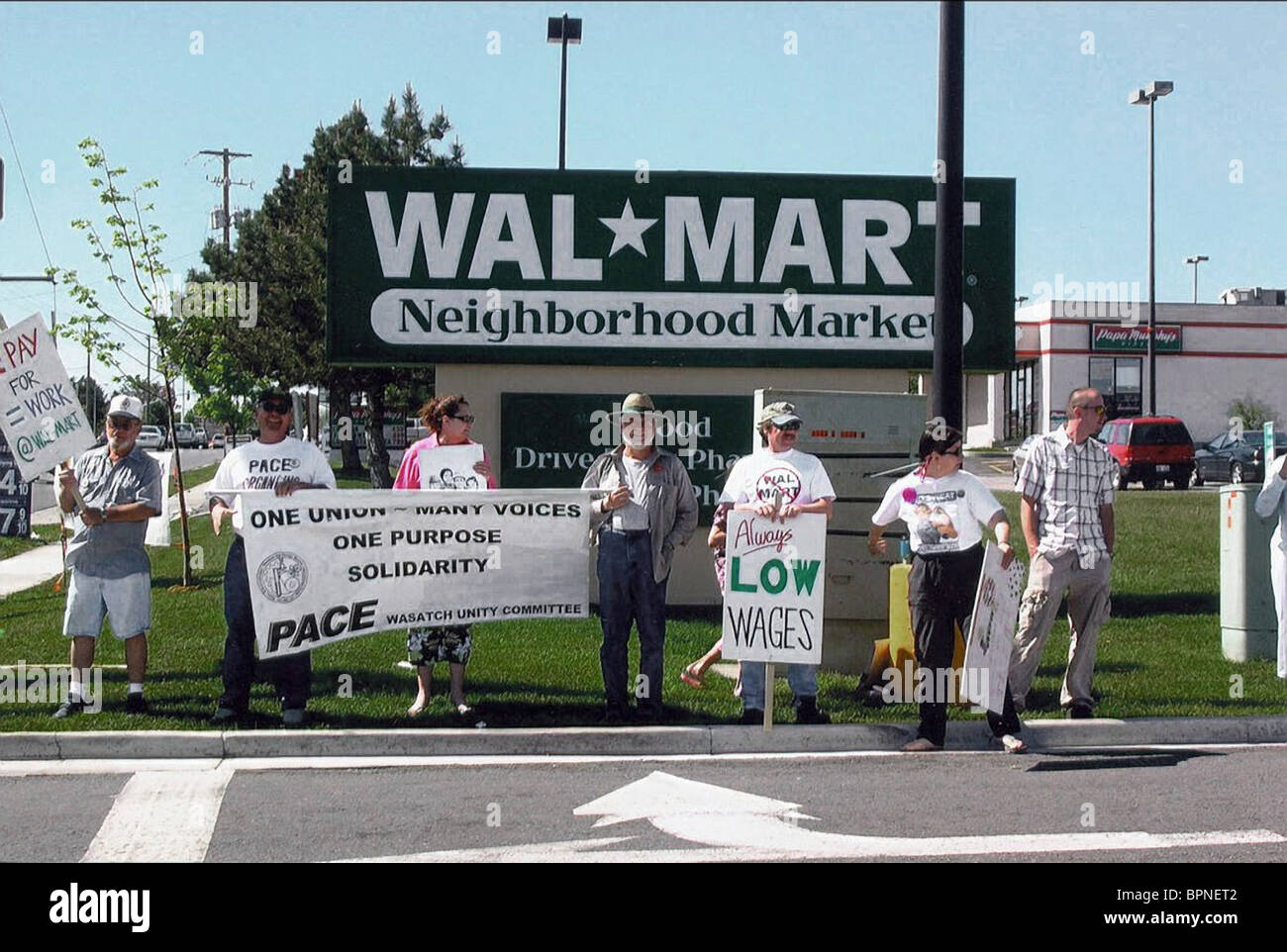 Our Wal Mart High Resolution Stock Photography and Images - Alamy