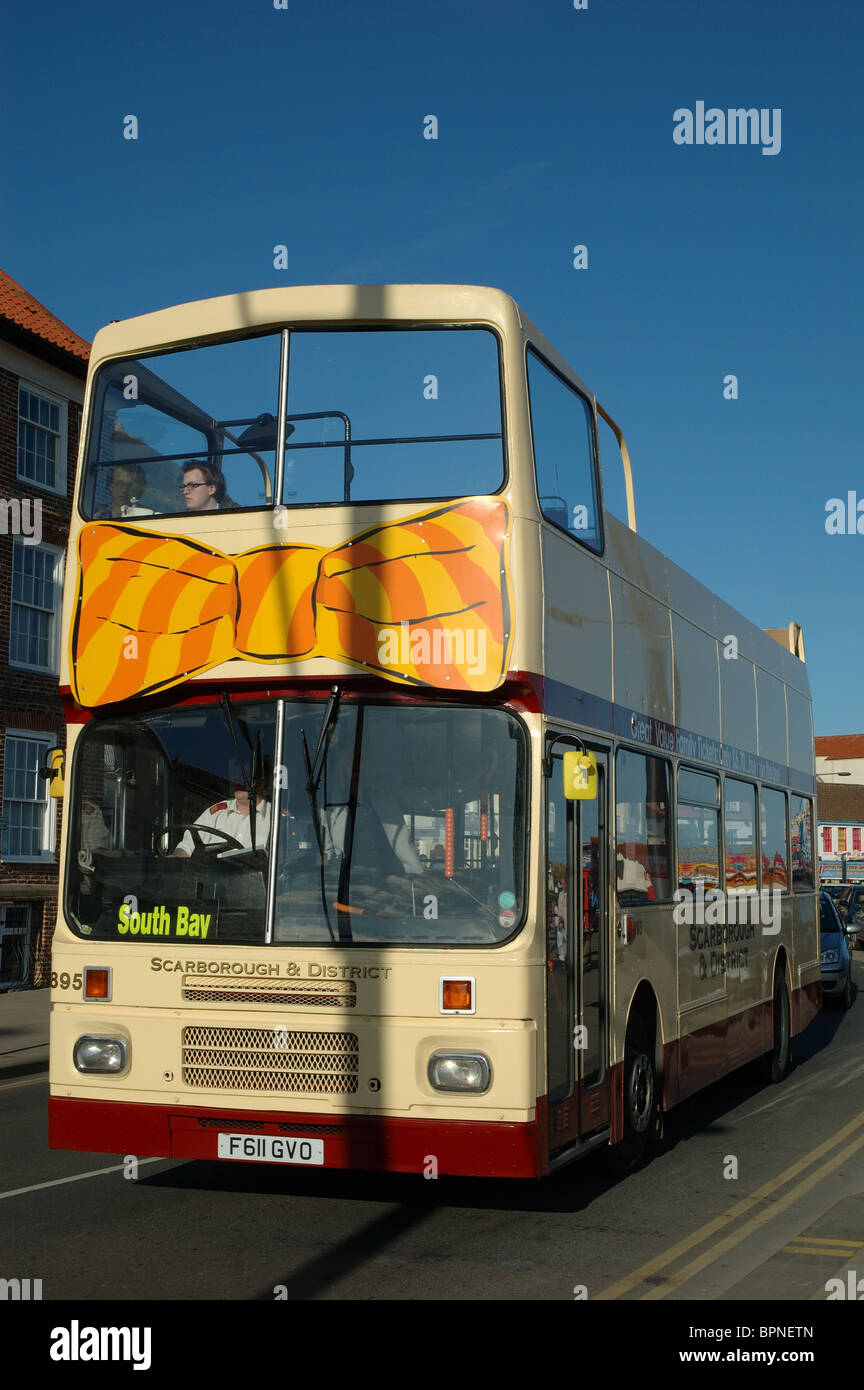 Double decker bus uk hi-res stock photography and images - Alamy