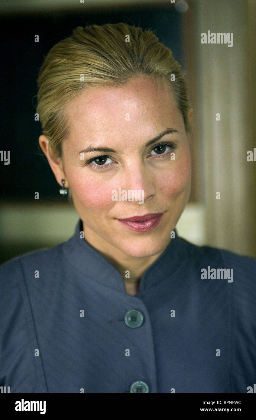 Assault On Precinct 13 2005 Maria Bello High Resolution Stock ...