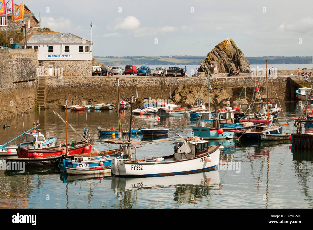 Cornish fishing boats hi-res stock photography and images - Alamy