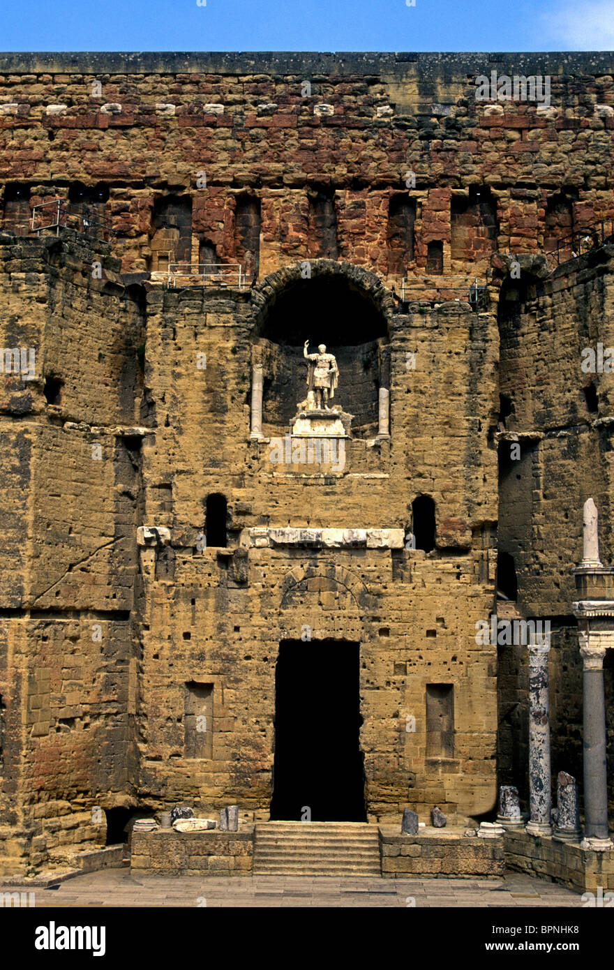 Roman Theatre of Orange, Ancient Theater of Orange, Theatre antique d ...