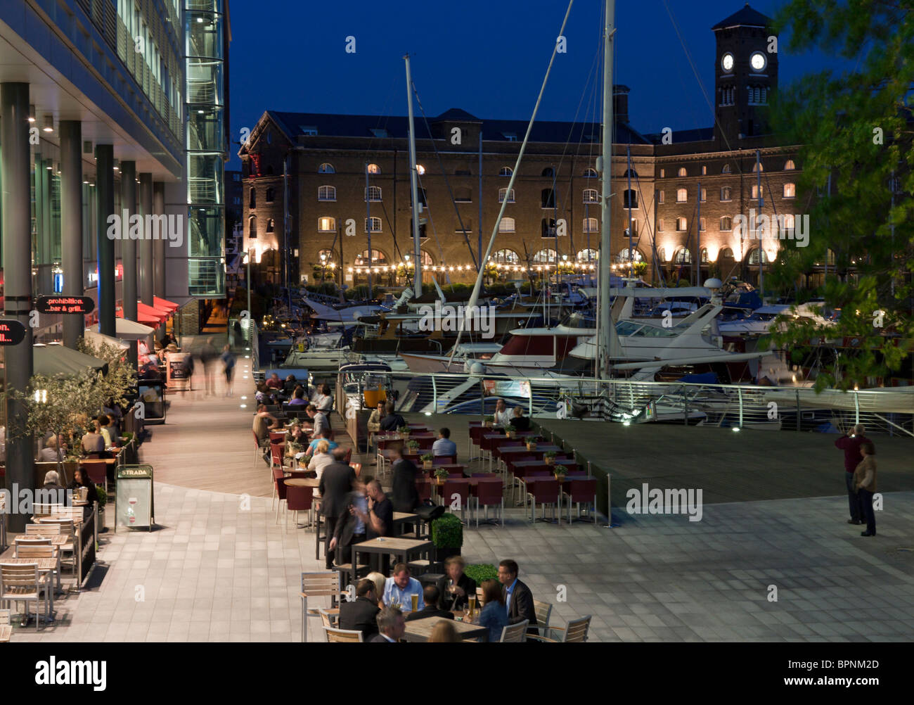 English docks hi-res stock photography and images - Alamy