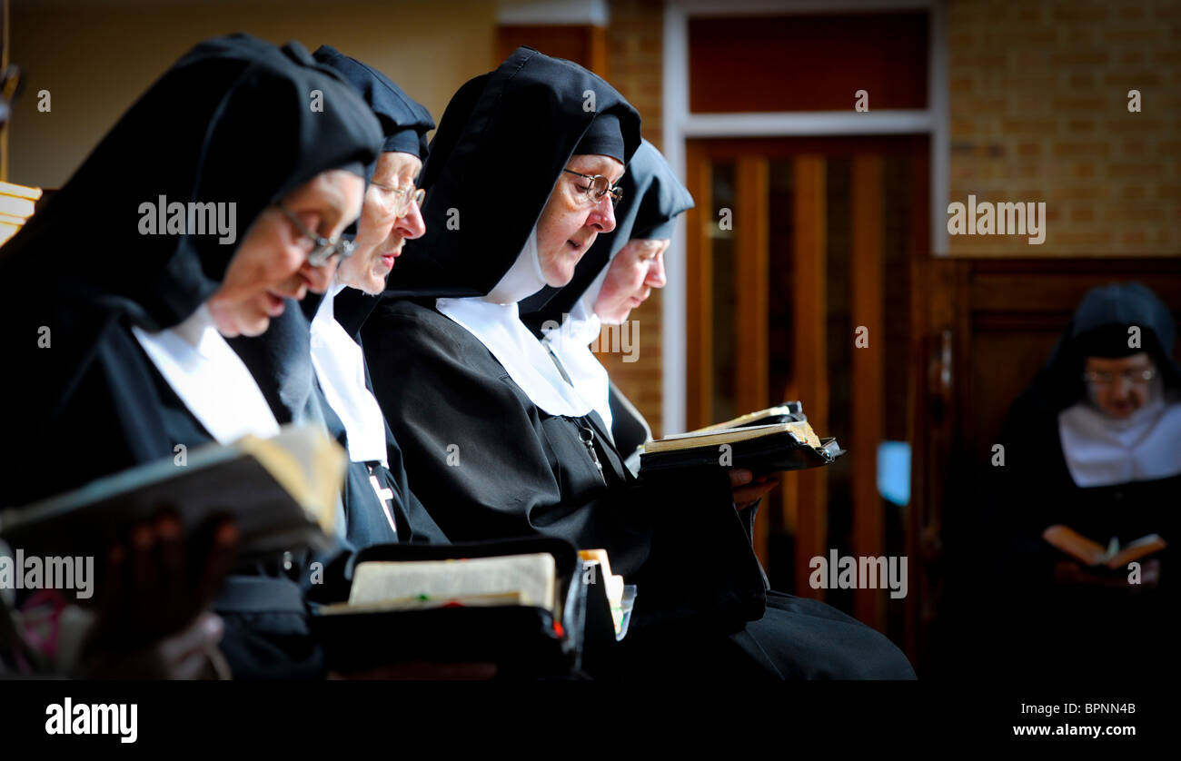 Nuns at the Monastery of Visitation in East Sussex at prayer in the ...
