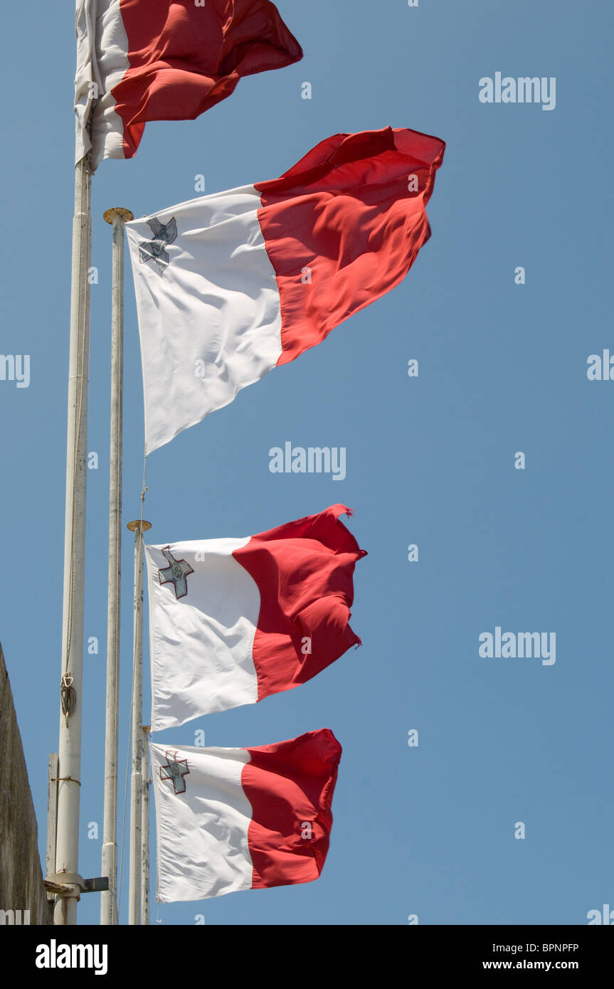 George cross malta flag hi-res stock photography and images - Alamy