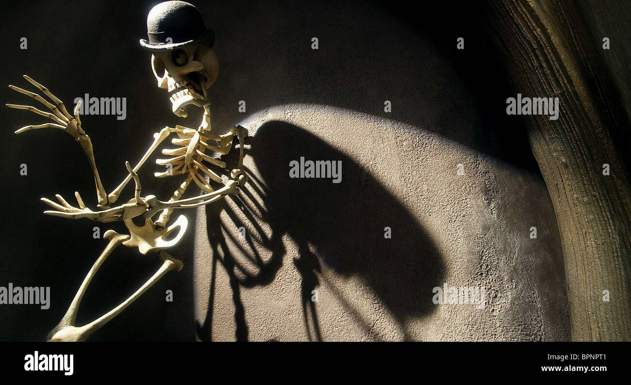 Skeleton Bride High Resolution Stock Photography and Images - Alamy