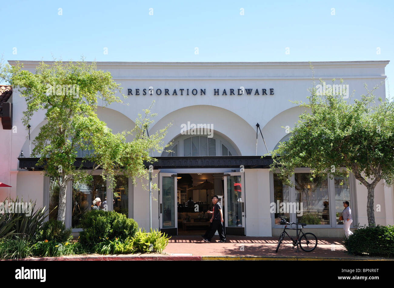 Restoration Hardware Store Exterior